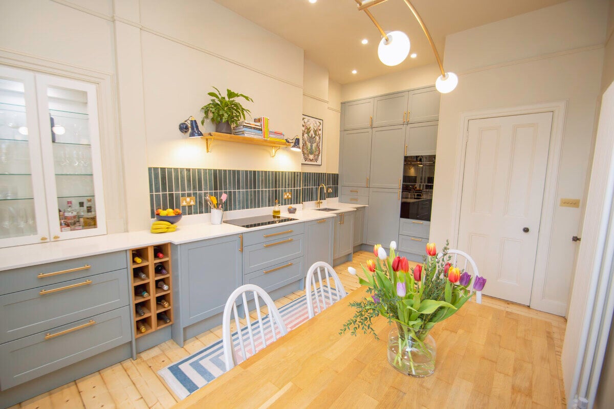 Fjord Green and Porcelain Modern Shaker in Edinburgh | Raison Home